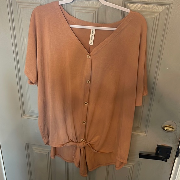 Zenana Outfitters | Tops | Zenana Premium Xl Womans Shirt | Poshmark